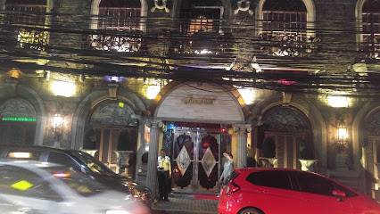 Room 526 International Luxury Lounge ️